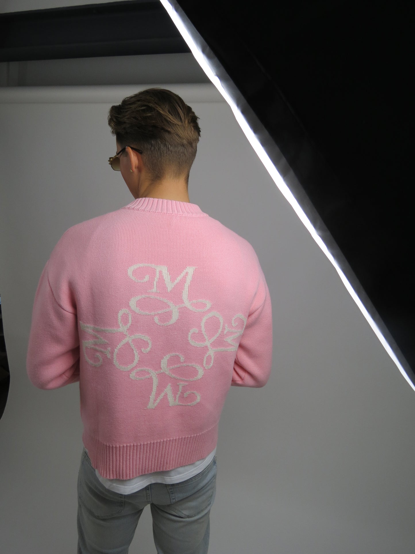 Signature M Sweater - Pink – Maison Monnaie